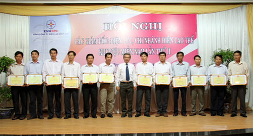 Hội nghị giám đốc điện lực và chi nhánh điện cao thế EVN SPC